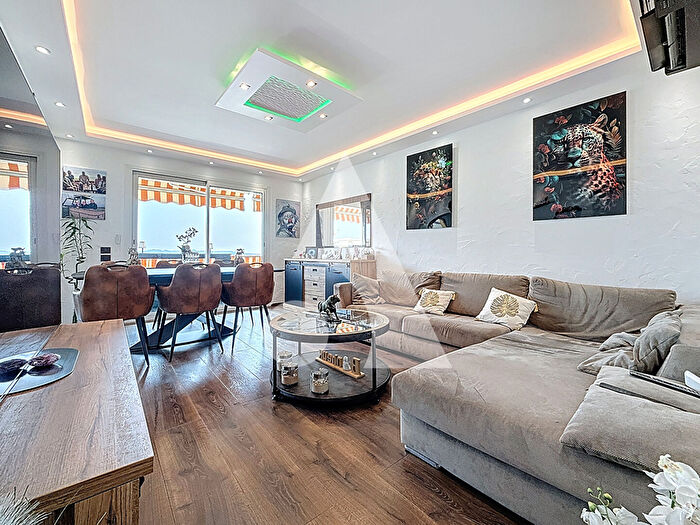 Appartement à vendre - Grasse, Saint-Claude - 4 pièces - 3 chambres