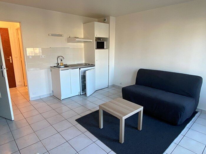 Appartement 1 pièce à Allée de la Tour, Villemomble, à louer