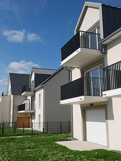 Appartement à vendre - Cormelles-le-Royal - 3 pièces - 2 chambres