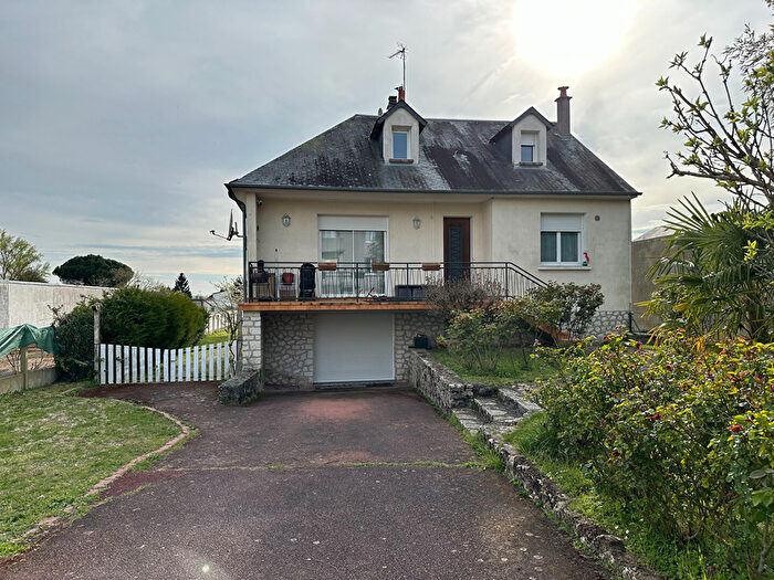 Maison à vendre - Blois, Tuileries, Villejoint, Montigny - 9 pièces - 5 chambres