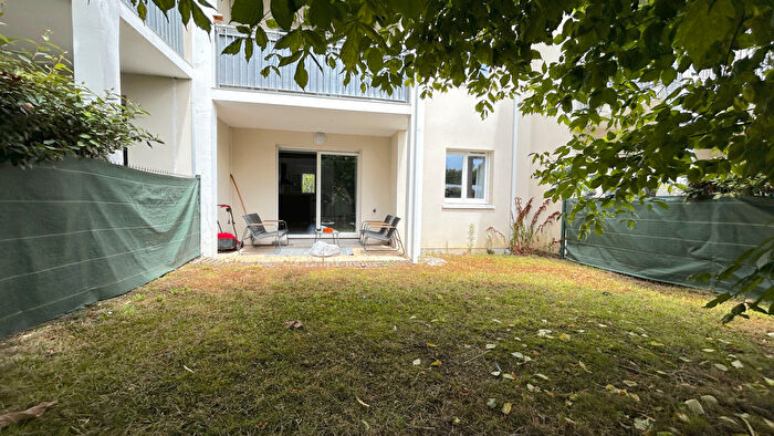 Appartement 2 pièces à Saint-Seurin-de-Cursac, à louer