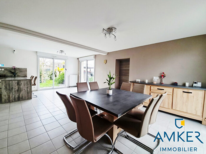 Maison à vendre - Le Temple-de-Bretagne - 6 pièces - 4 chambres