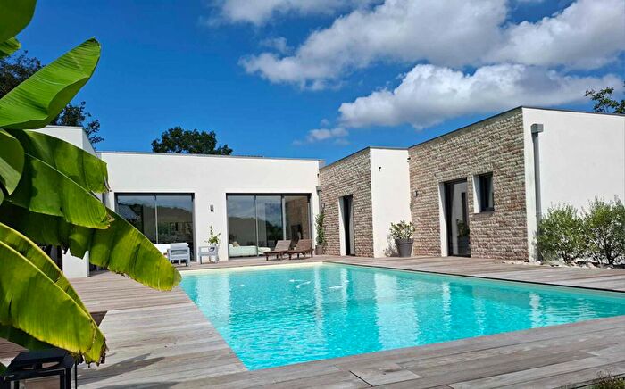 Maison à vendre - Ramasse - 6 pièces - 4 chambres