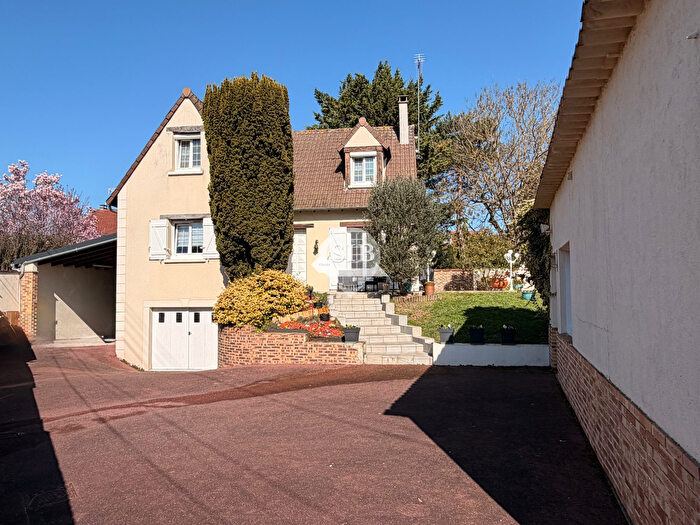 Maison à vendre - La Ville-du-Bois - 5 pièces - 3 chambres