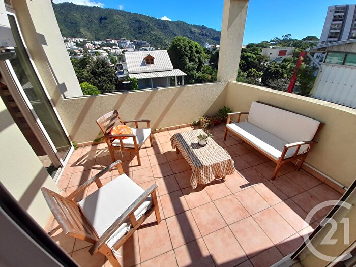 Appartement à vendre - Saint-Denis, Petite-Ile, Bas de la Rivière - 3 pièces - 3 chambres