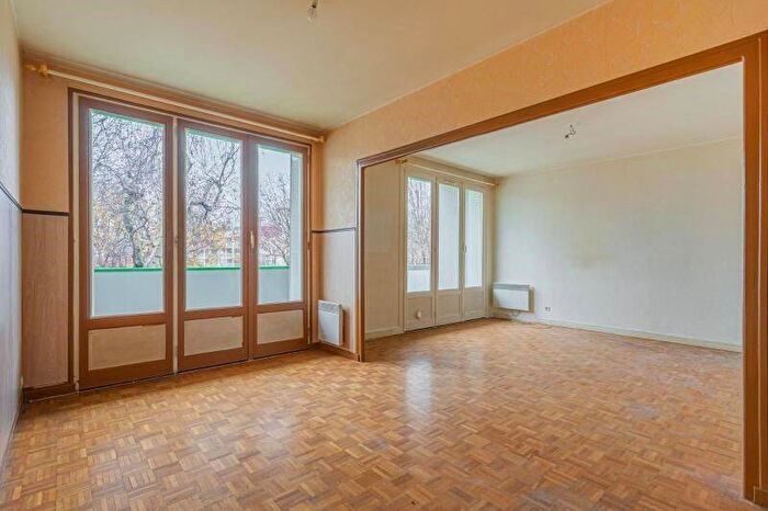 Appartement 4 pièces à Comboire, Échirolles, à louer