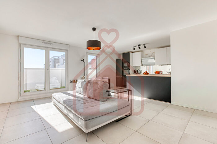 Appartement à vendre - Villejuif, Centre-ville - 3 pièces - 2 chambres