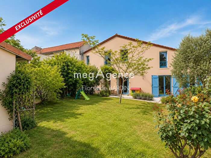 Cholet, Gambetta : Maison 5 pièces à vendre