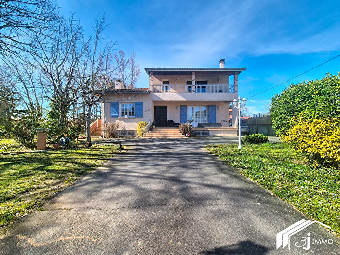 Maison à vendre - Montaigut-sur-Save - 5 pièces - 3 chambres