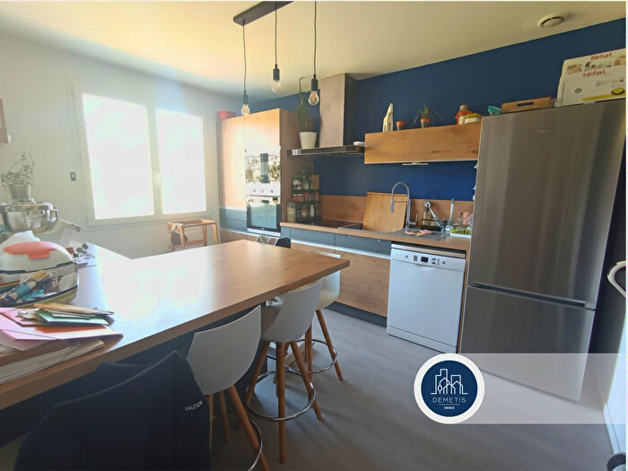 Savigné-lévêque - Maison 6 pièces à vendre