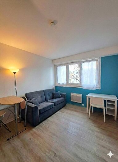 Appartement à louer - Vand uvre-lès-Nancy - 1 pièce