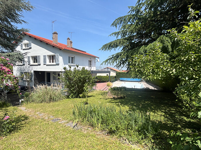 Cébazat : Maison 9 pièces à vendre