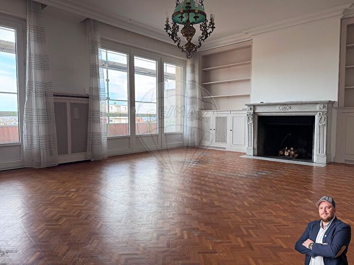 Appartement 4 pièces à vendre - Nevers, Cathédrale, Jonction