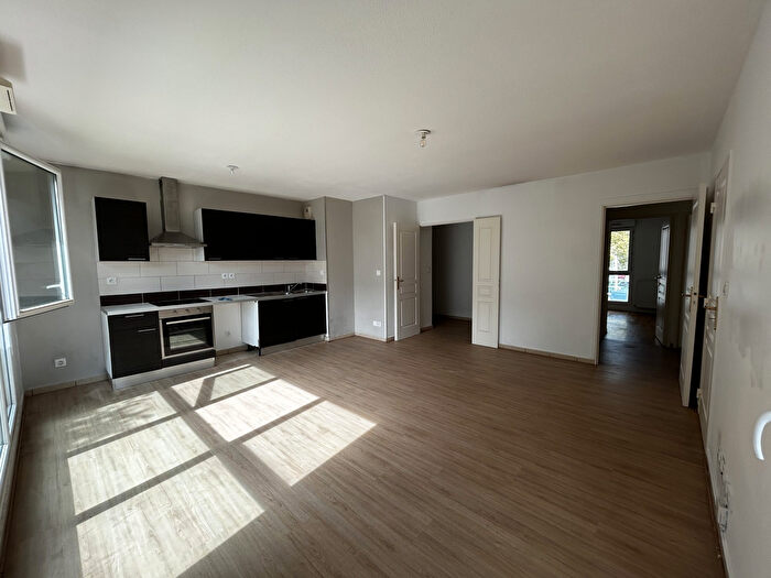 Appartement à vendre - Vénissieux, Georges Levy, Ernest Renan, Moulin à vent - 4 pièces - 3 chambres