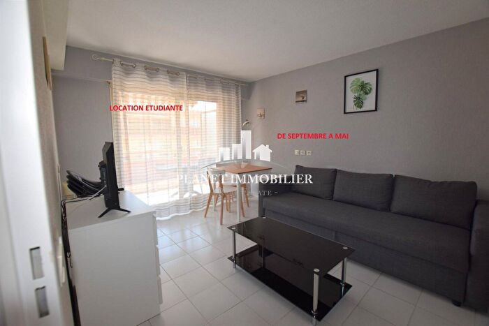Appartement à louer - Juan-les-Pins, Antibes - 2 pièces - 1 chambre