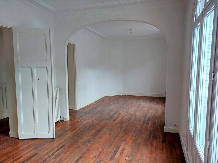 Appartement à louer - Centre Ville, Reims - 4 pièces