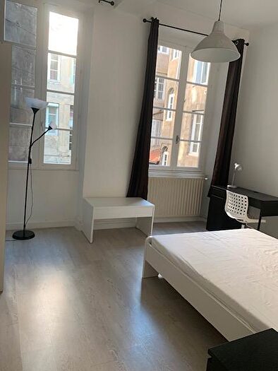 Appartement 5 pièces à louer à Saint-Étienne