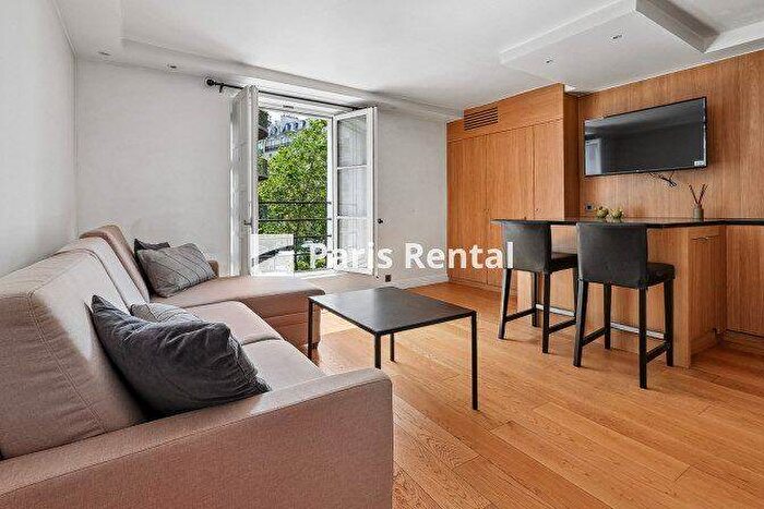 Appartement 2 pièces à louer à Saint Thomas d'Aquin, Paris 7ème arrondissement