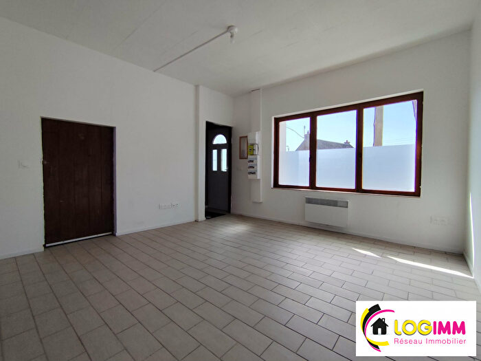 Maison 3 pièces à louer à Solesmes