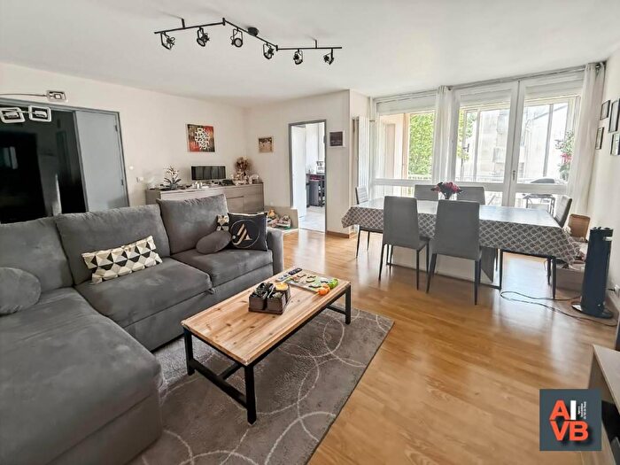 Lagny-sur-Marne : Appartement 3 pièces à vendre
