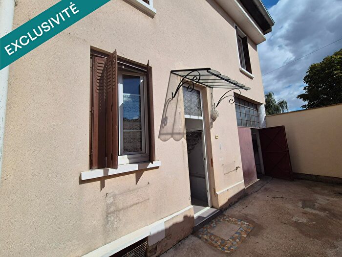 Maison 4 pièces à vendre à Freneuse