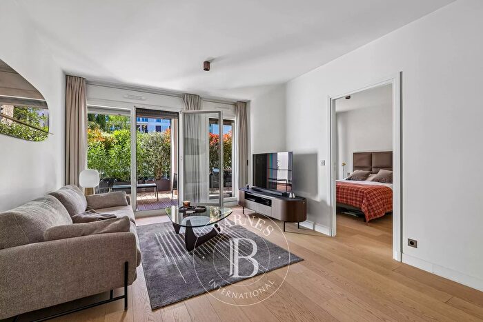 Paris 7ème, Breteuil - Appartement 2 pièces à vendre