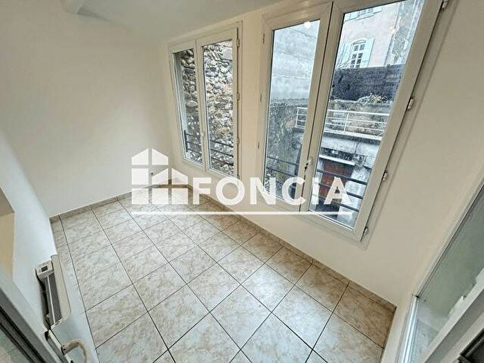 Appartement à louer - Centre Ville, Valence - 1 pièce