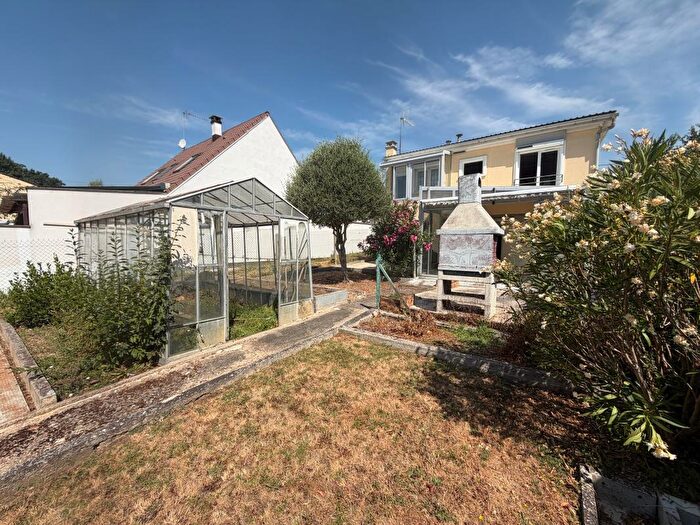 La Ville-du-Bois - Maison 3 pièces à vendre