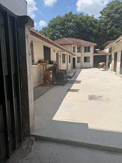 Appartement à vendre - Saint-Denis - 8 pièces - 8 chambres