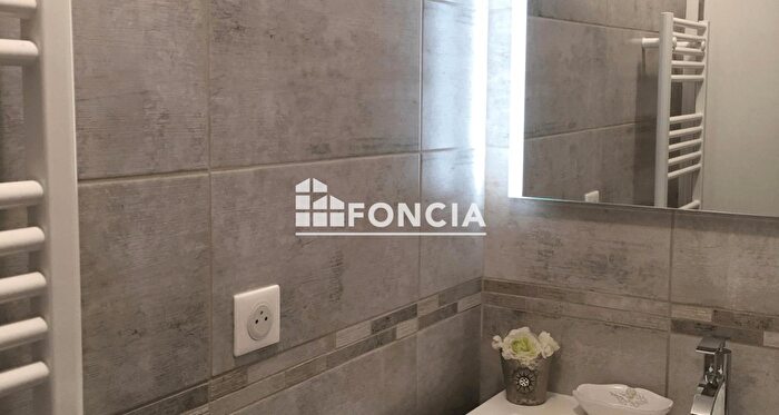 Appartement à vendre - Cavalaire-sur-Mer, Centre-ville - 2 pièces - 1 chambre