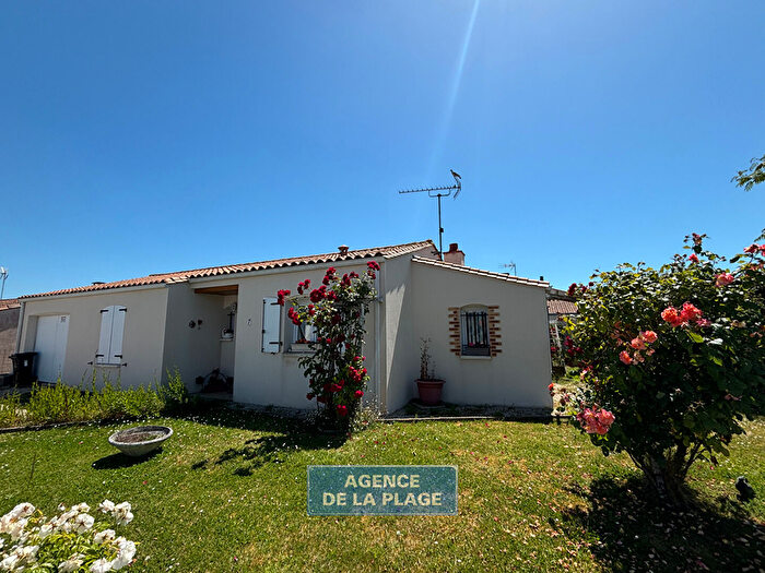 LAiguillon-sur-Mer : Maison 3 pièces à vendre