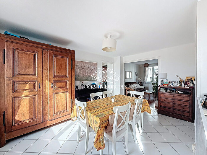 Appartement à vendre - Lyon e , Etats Unis - 3 pièces - 2 chambres