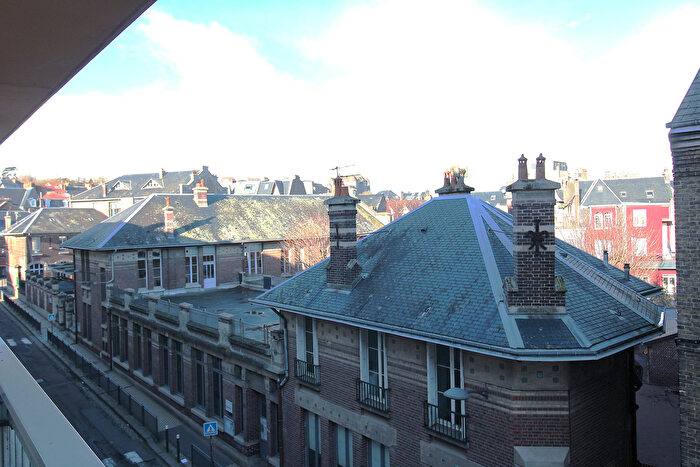 Appartement à vendre - Dieppe, Centre-ville, Saint-Pierre, Chanzy - 1 pièce