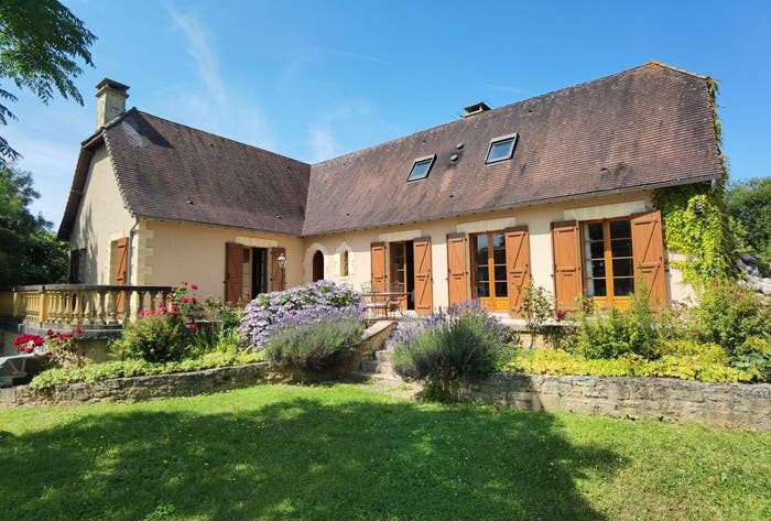 Maison 7 pièces à vendre à postalCode