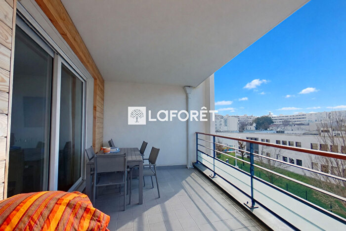 Appartement à vendre - Lyon e , Sans Souci, Dauphiné - 5 pièces - 4 chambres