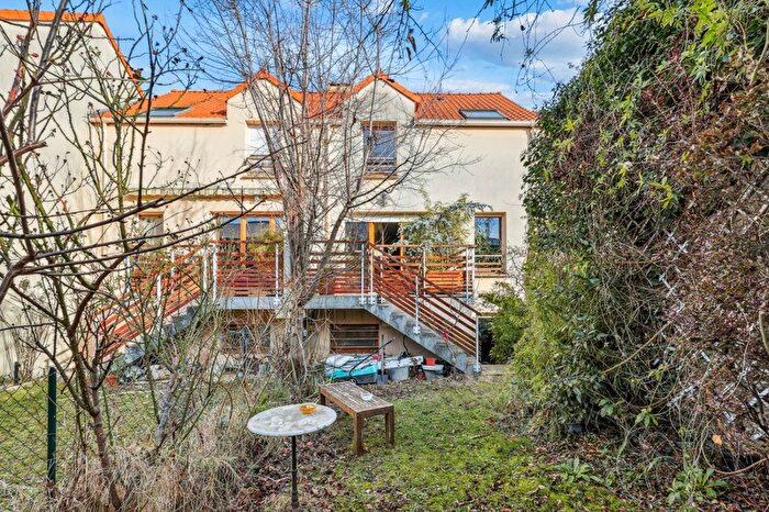 Maison à vendre - Ivry-sur-Seine, Petit Ivry - 7 pièces - 3 chambres