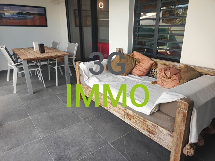 Appartement à vendre - Le Moule - 3 pièces - 2 chambres