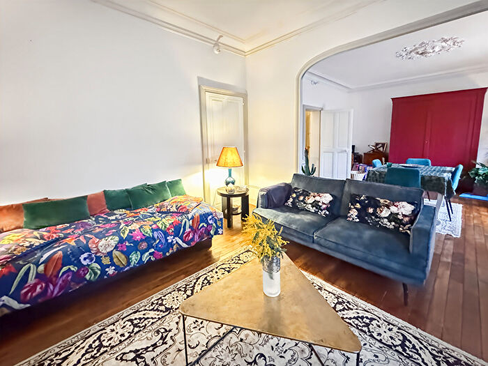 Appartement à louer - Quartiers Centre, Thabor, Oberthür - 4 pièces - 2 chambres