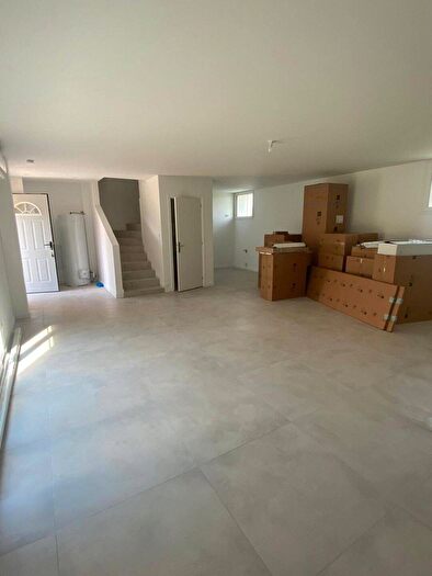 Maison à louer - Tillet et Est, Bussy-Saint-Georges - 4 pièces - 3 chambres