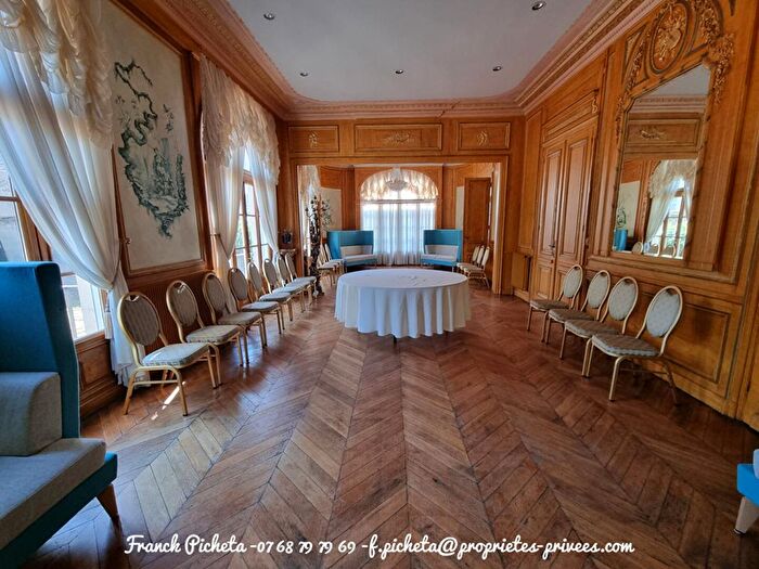 Maison à vendre - Arras, Centre-ville - 17 pièces - 5 chambres