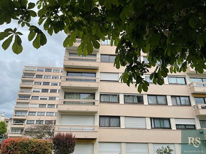 Fresnes, Centre-ville - Appartement 1 pièce à louer