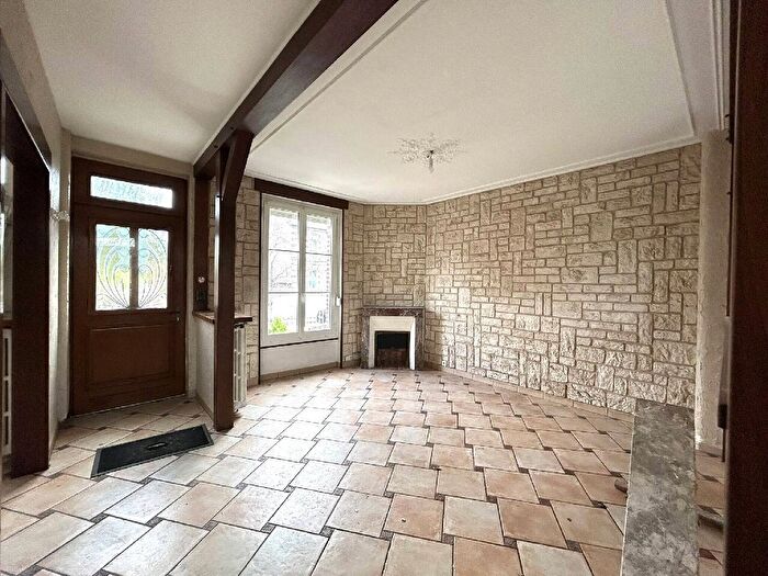 Maison à louer - Champagne-sur-Oise - 6 pièces - 4 chambres