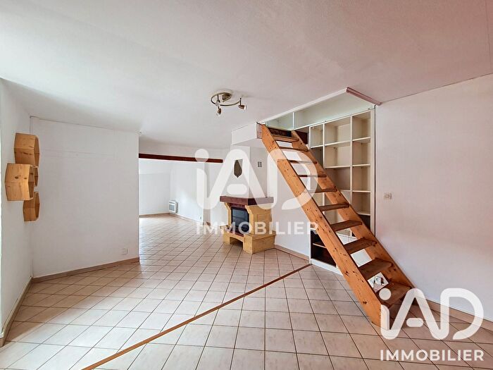 Appartement 2 pièces à Corbeil-Essonnes, Rive droite, à vendre