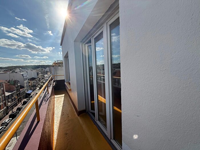 Clamart, Gare : Appartement 4 pièces à vendre