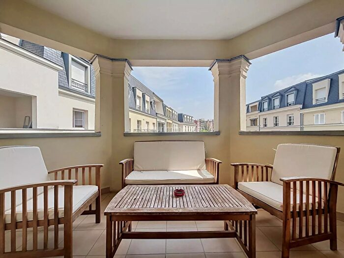 Appartement 4 pièces à vendre - Reims, Europe, Chemin Vert