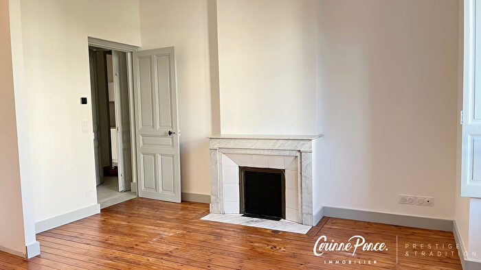 Appartement à vendre - Nîmes - 4 pièces - 3 chambres