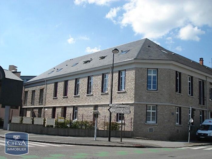 Appartement à louer - Alençon, Coeur de Ville - 2 pièces - 1 chambre