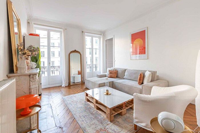 Appartement à louer - Lafayette-Richer, Paris ème arrondissement - 3 pièces - 2 chambres