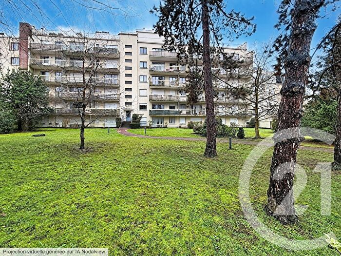 Appartement à vendre - Montmorency, Bas Montmorency - 4 pièces - 2 chambres
