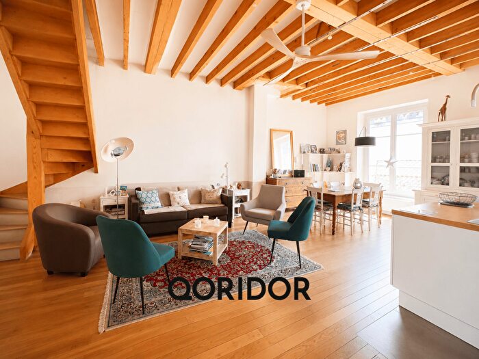 Appartement 6 pièces à Villeurbanne, Charmettes, à vendre